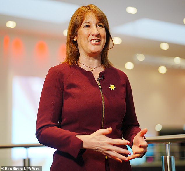 Rachel Reeves 'faces £7,500 bill' to prevent her home breaching Labour ...