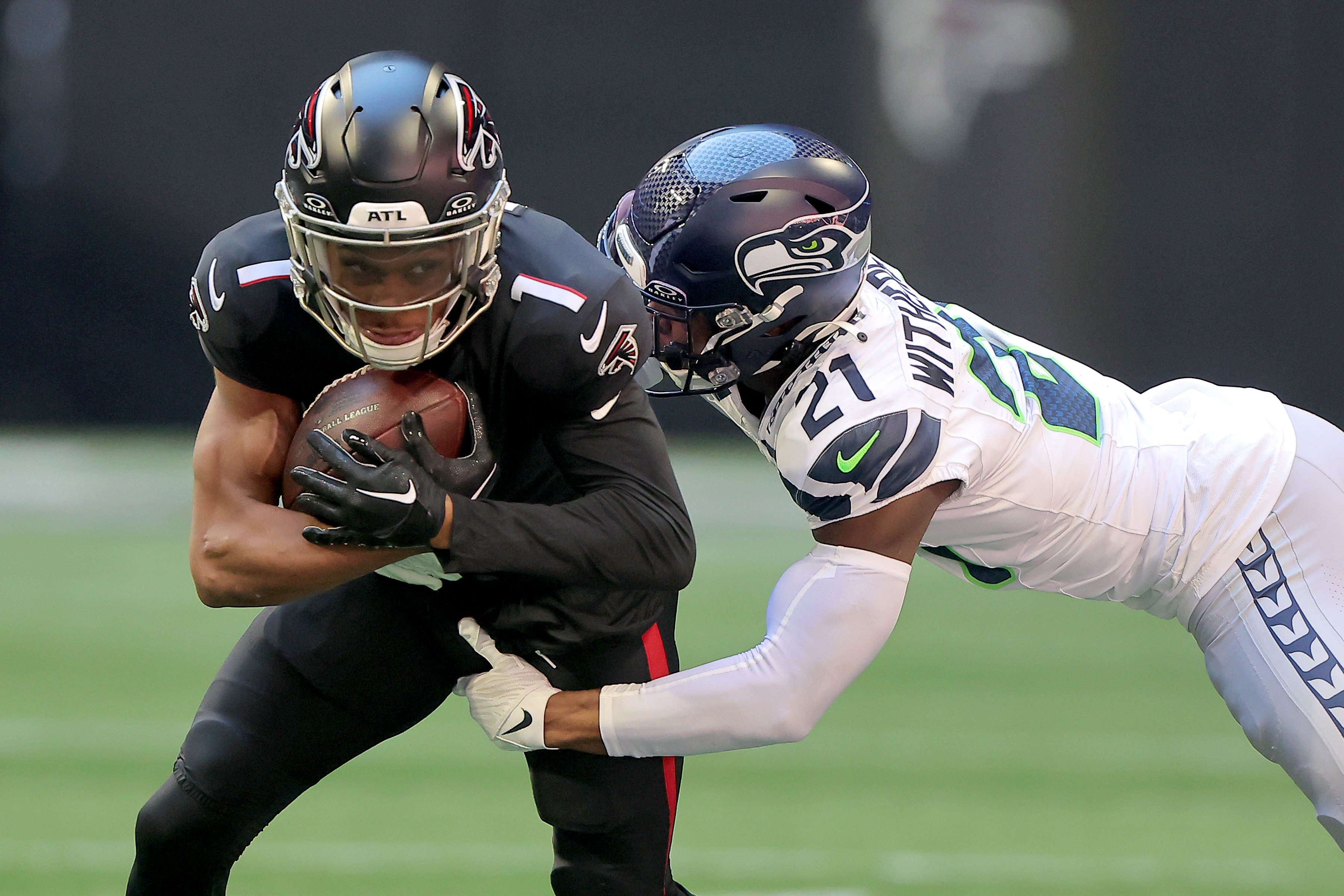 Falcons vs. Seahawks referee defends overturned Darnell Mooney TD