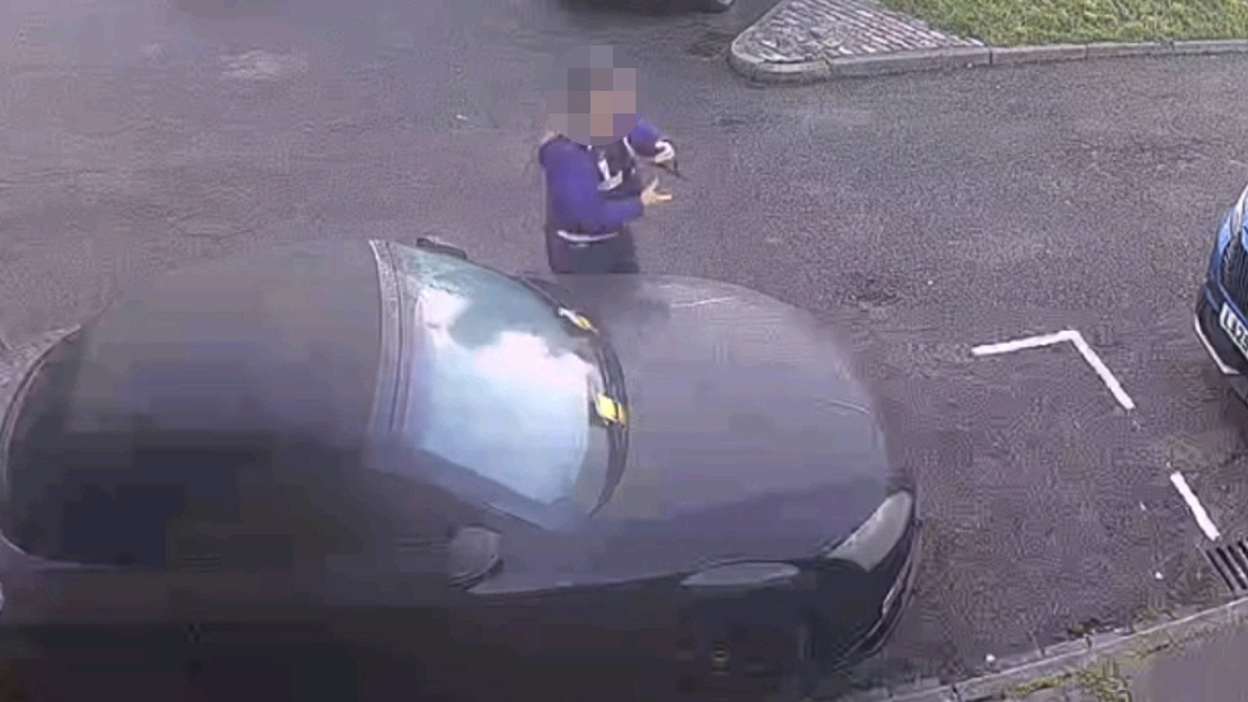 Driver fined after disabled bay painted around his car