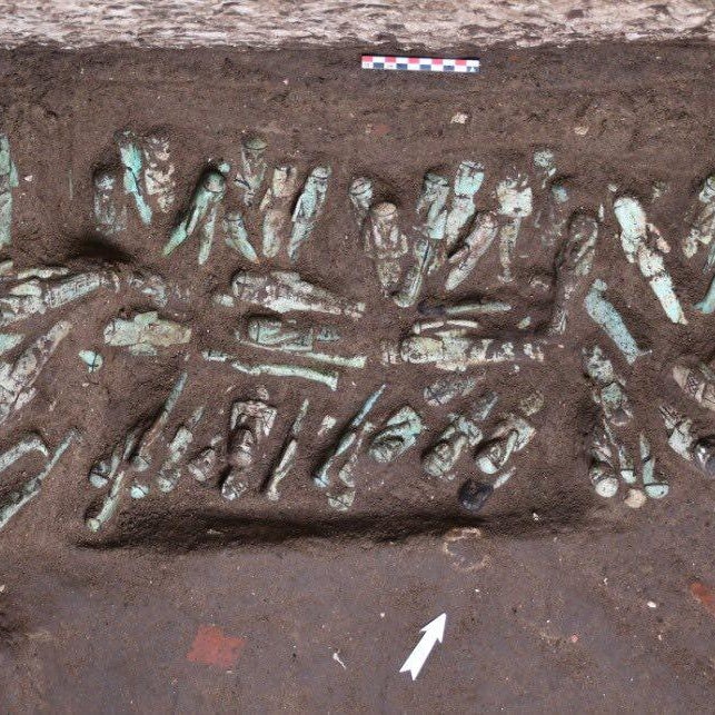 Treasure trove found in Egyptian tomb solves ancient mystery