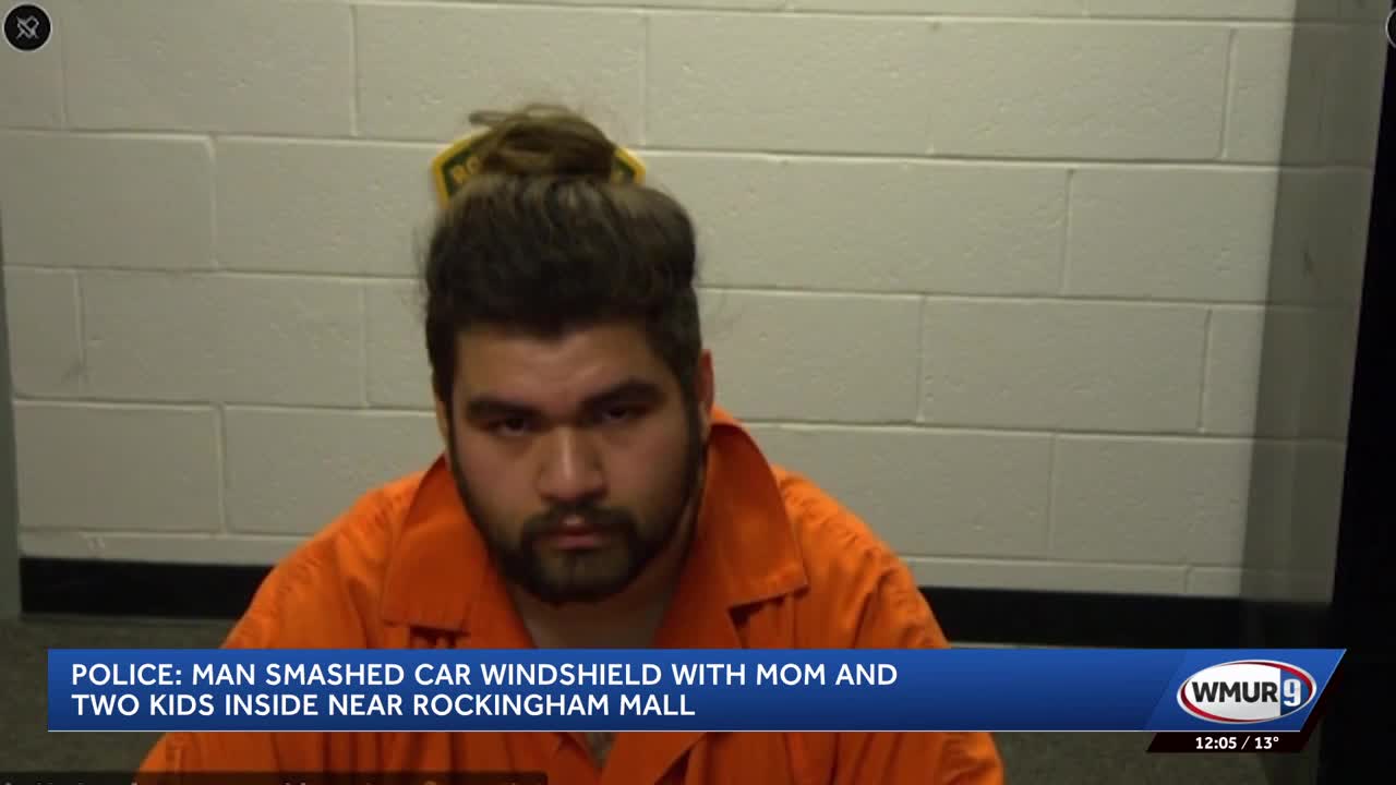 Police: Man smashed car windshield with mother, two children inside ...