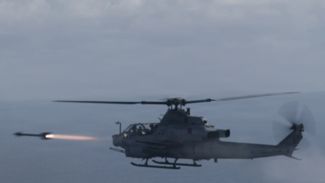 AH-1Z Viper fires AIM-9 missile during US aerial exercise in the Caribbean