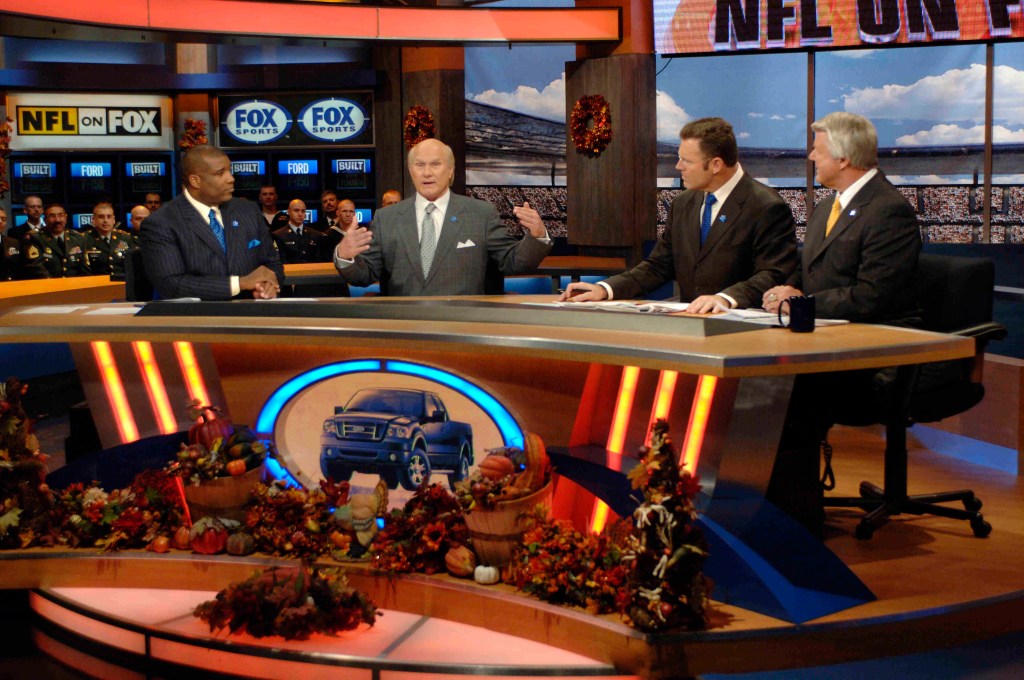 Terry Bradshaw will never leave NFL Fox pregame show: Curt Menefee