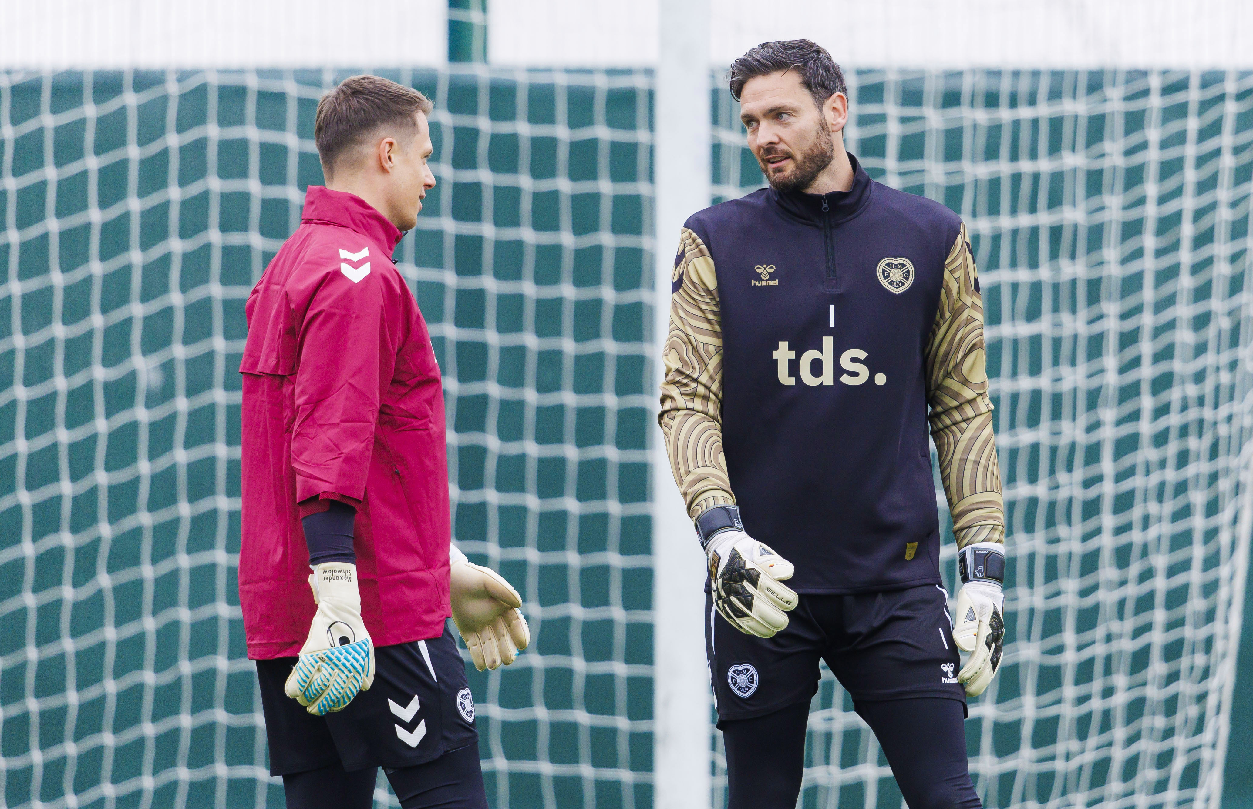 Craig Gordon's future at Hearts discussed amid World Cup tilt as key ...