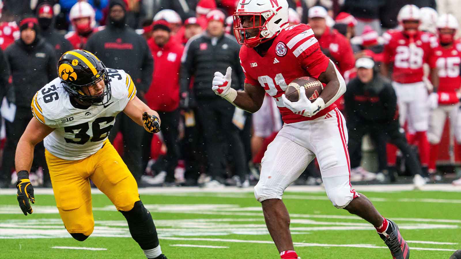 Nebraska star RB Emmett Johnson makes NFL draft decision