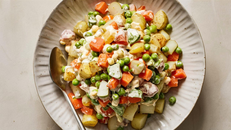 What is Russian egg salad and what makes it so delicious?