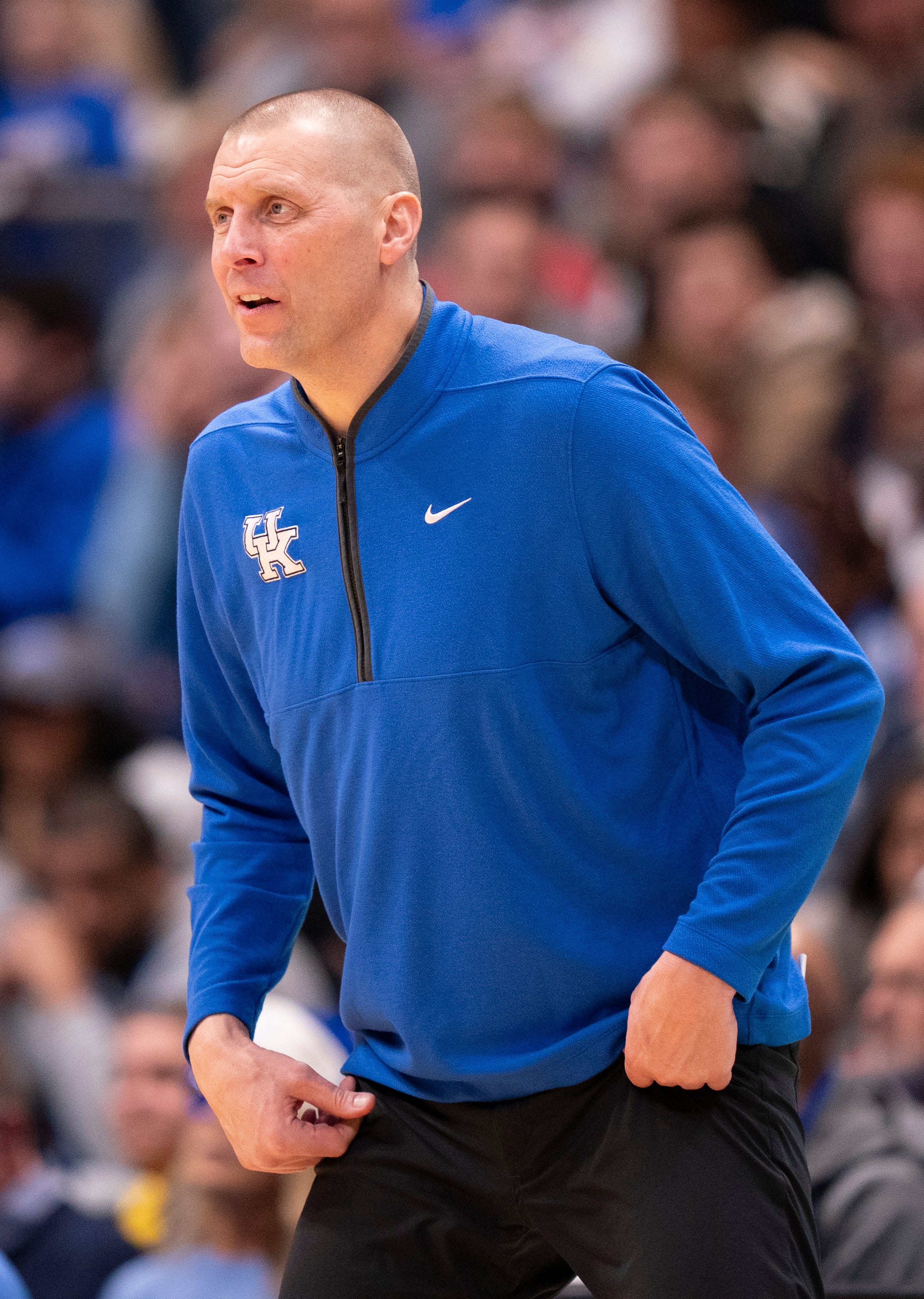 It's already getting uncomfortable for Mark Pope at Kentucky | Estes