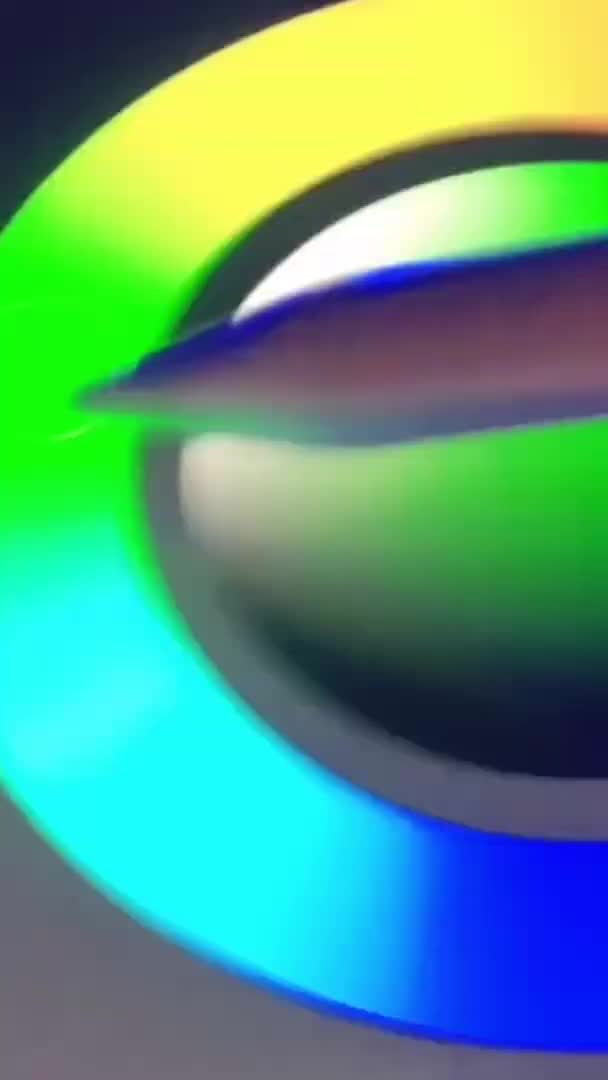 Desafío de arte digital: ¡Ilustra un retrato cyberpunk con solo un color!