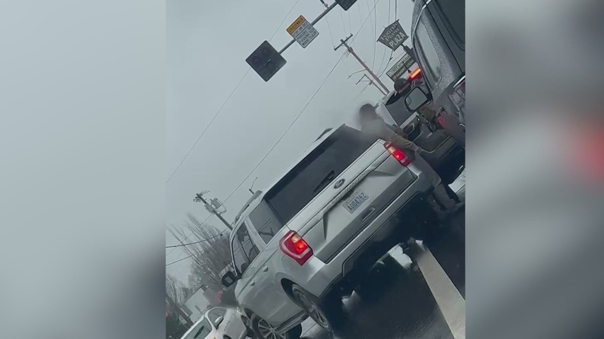 Man struck by ICE vehicle prior to arrest, Vancouver officials say