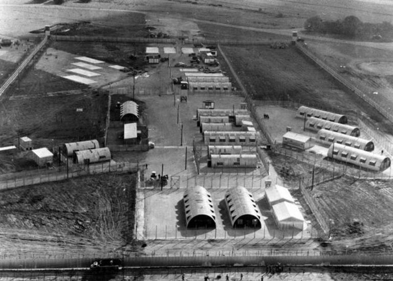 Merlyn Rees ends internment at Long Kesh - on this day in 1975