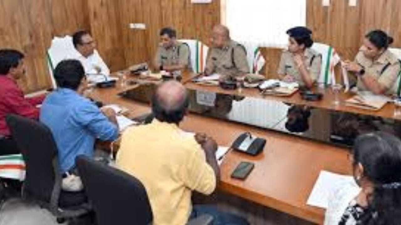 Kerala SIR row: ECI extends deadline by a week; enumeration till Dec 18, draft rolls on 23