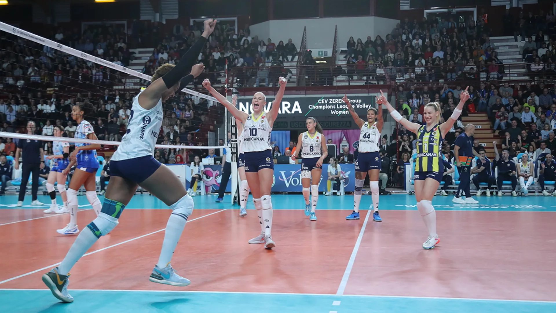 Alessia Orro, la sorprendente domanda di un giornalista al ritorno in ...