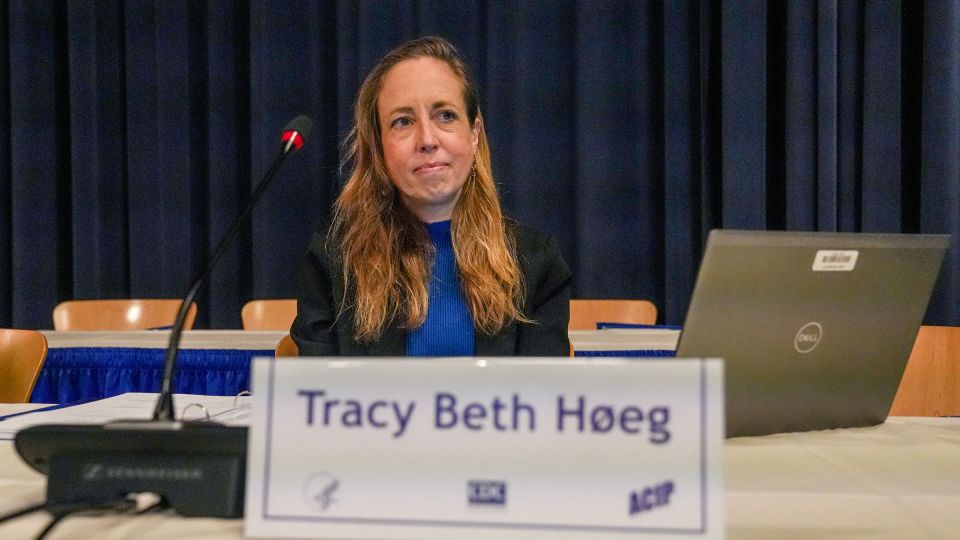 FDA in turmoil after exit of veteran cancer researcher