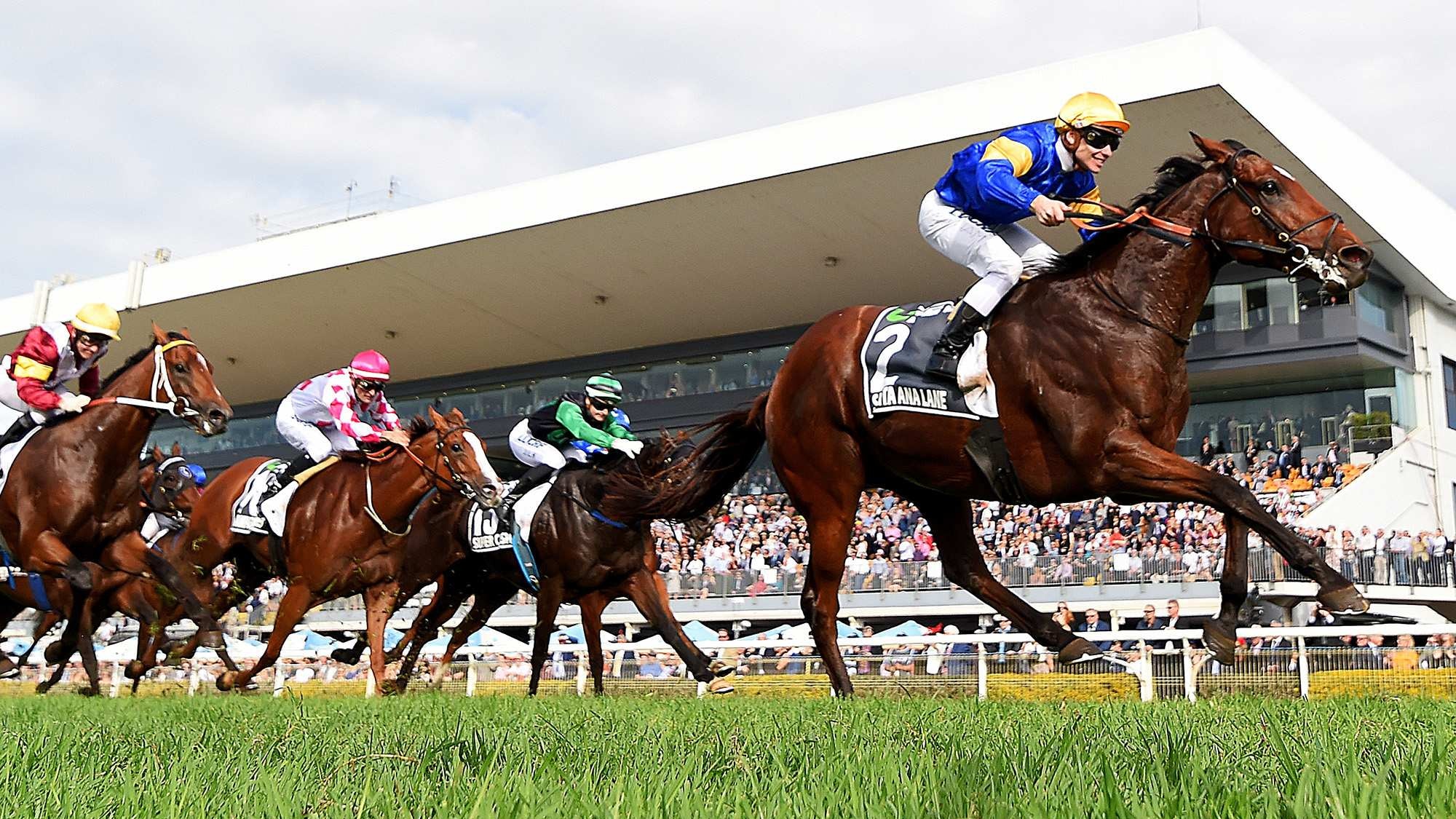 Queensland government to pump $200 million into racing facilities under ...