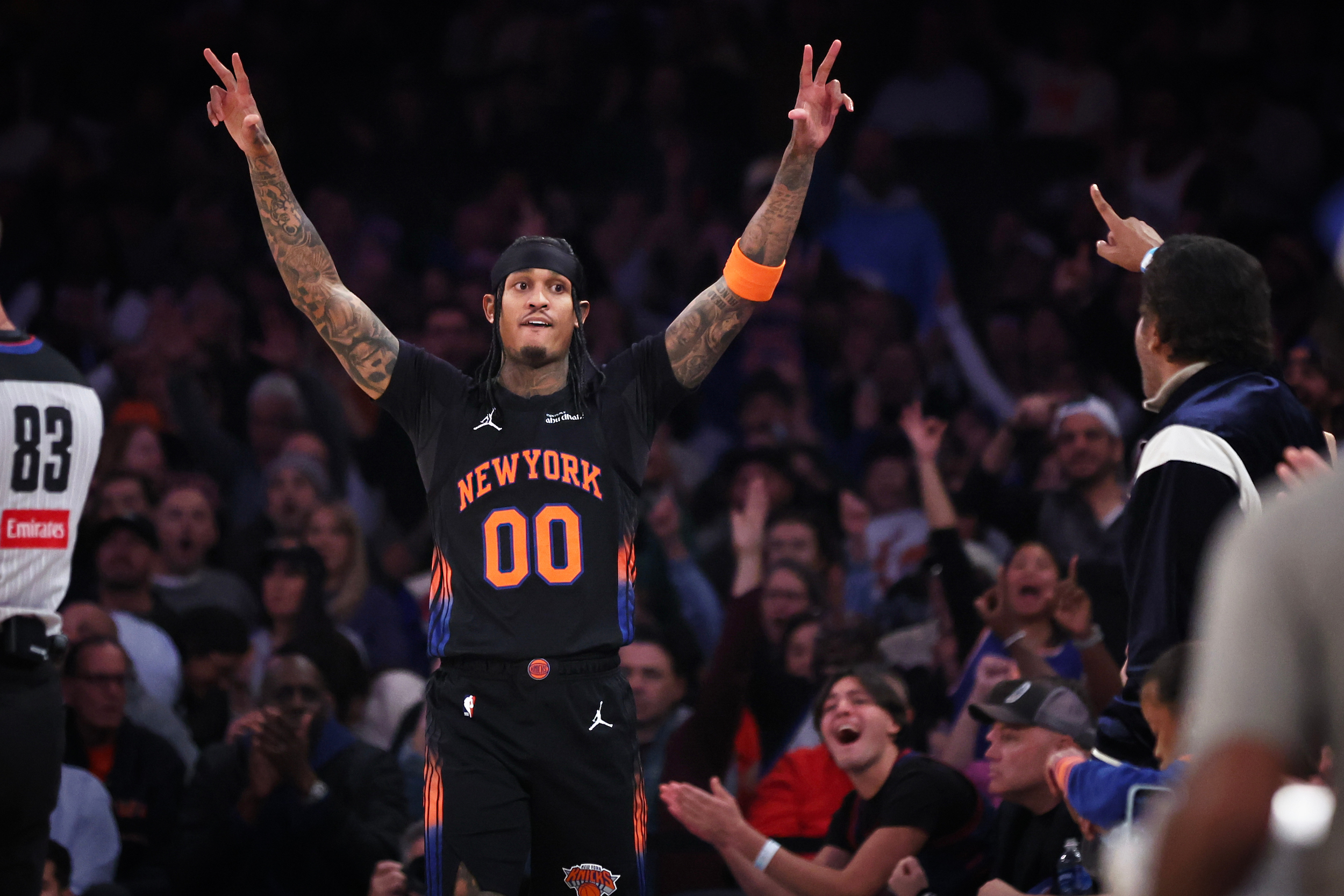 NBA: Knicks zoom to 23-0 lead, rout Jazz