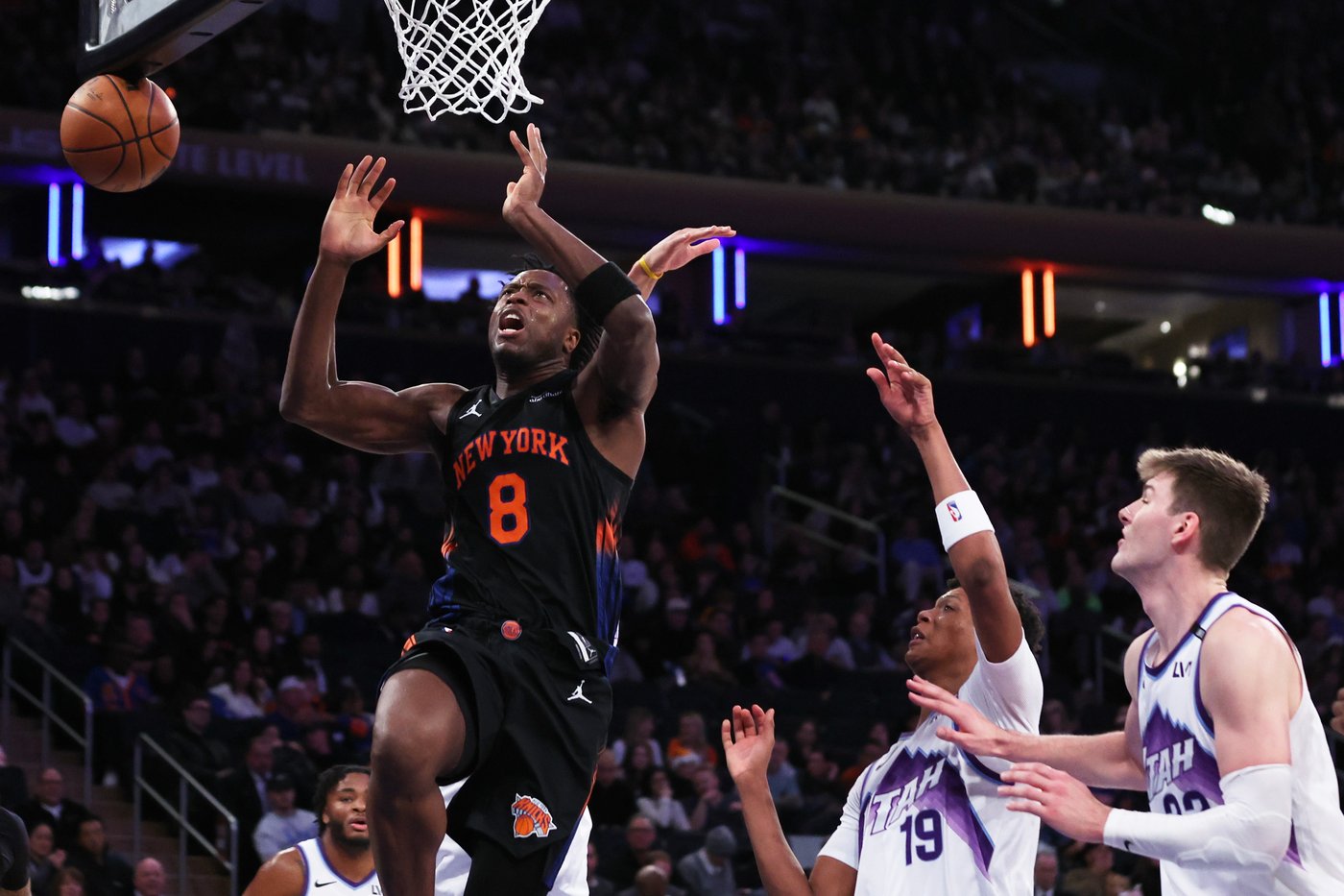 Knicks jump out to a 23-0 lead over the Jazz, largest in the NBA since detailed play-by-play began