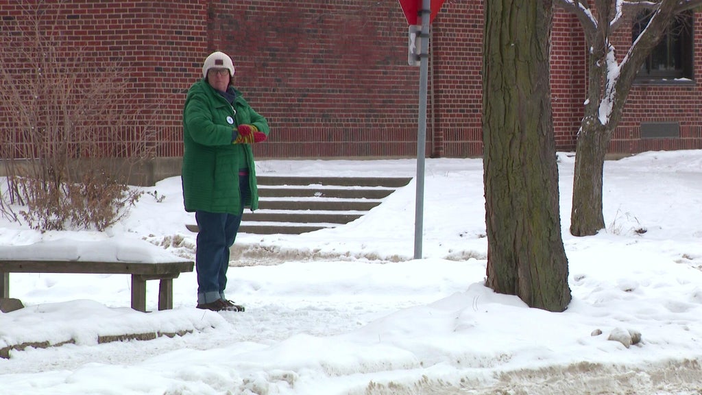 Twin Cities residents monitoring for US Immigration and Customs ...