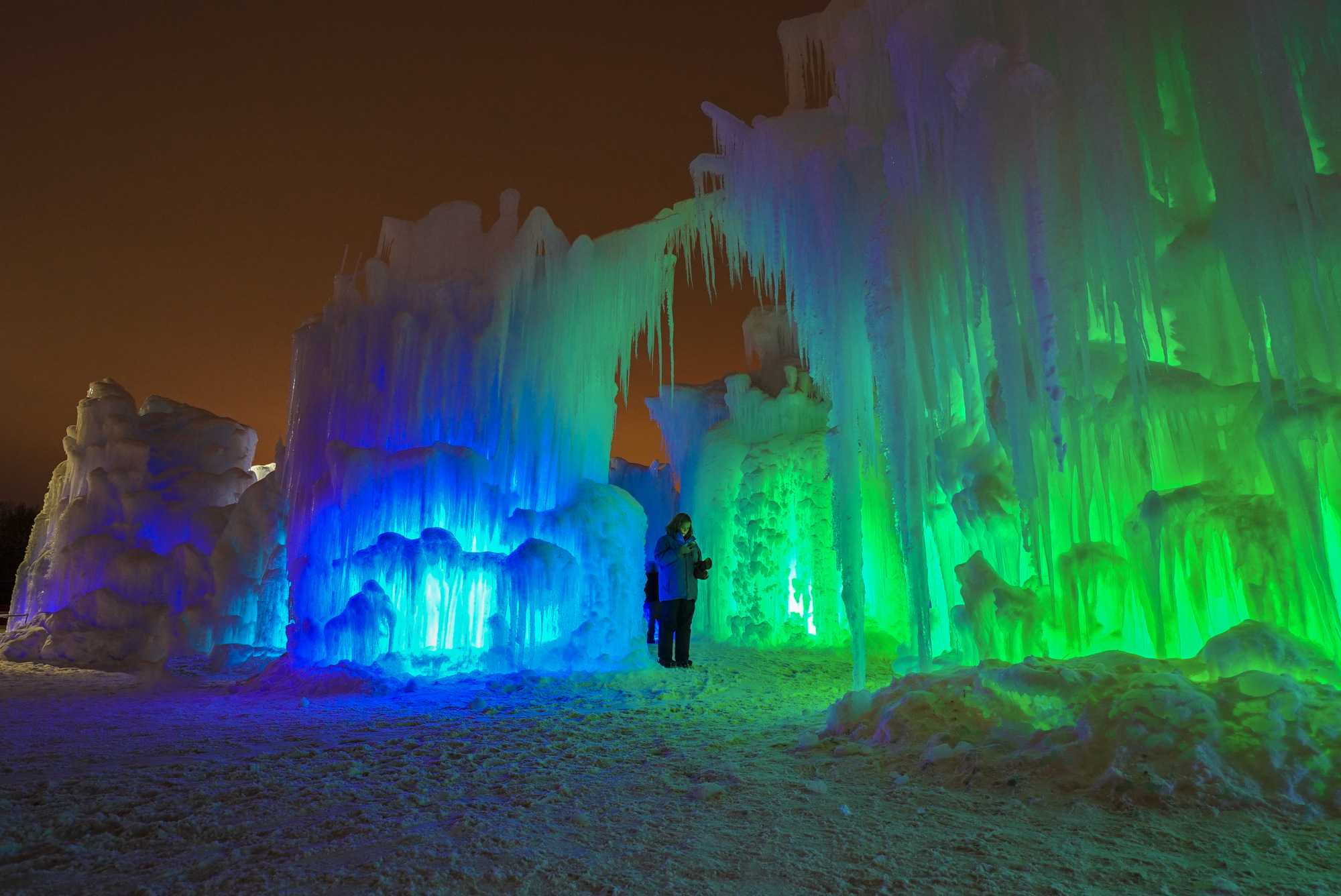Tickets on sale for New Hampshire Ice Castles ahead of opening