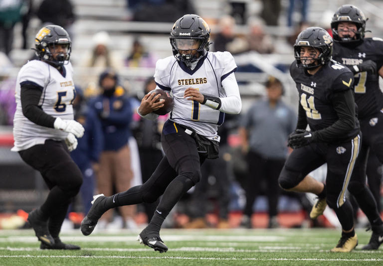 PIAA football championships: Southern Columbia stops Farrell for 2A ...