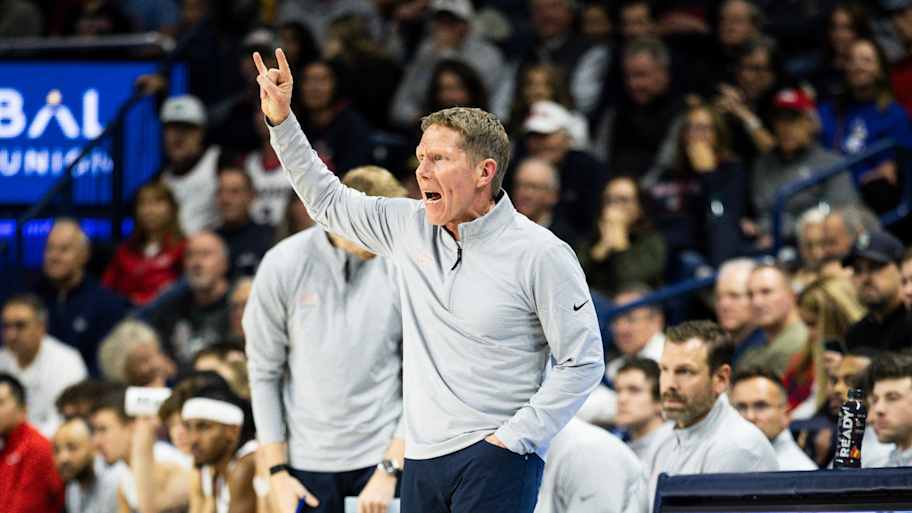 In-game analysis of Gonzaga vs. Kentucky college basketball showdown