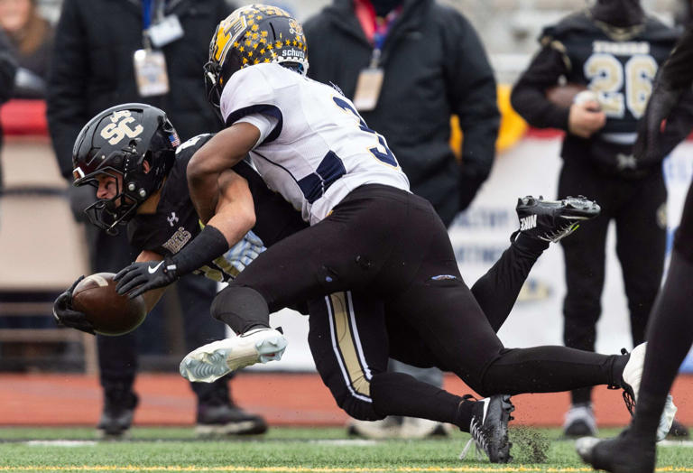 PIAA football championships: Southern Columbia stops Farrell for 2A ...