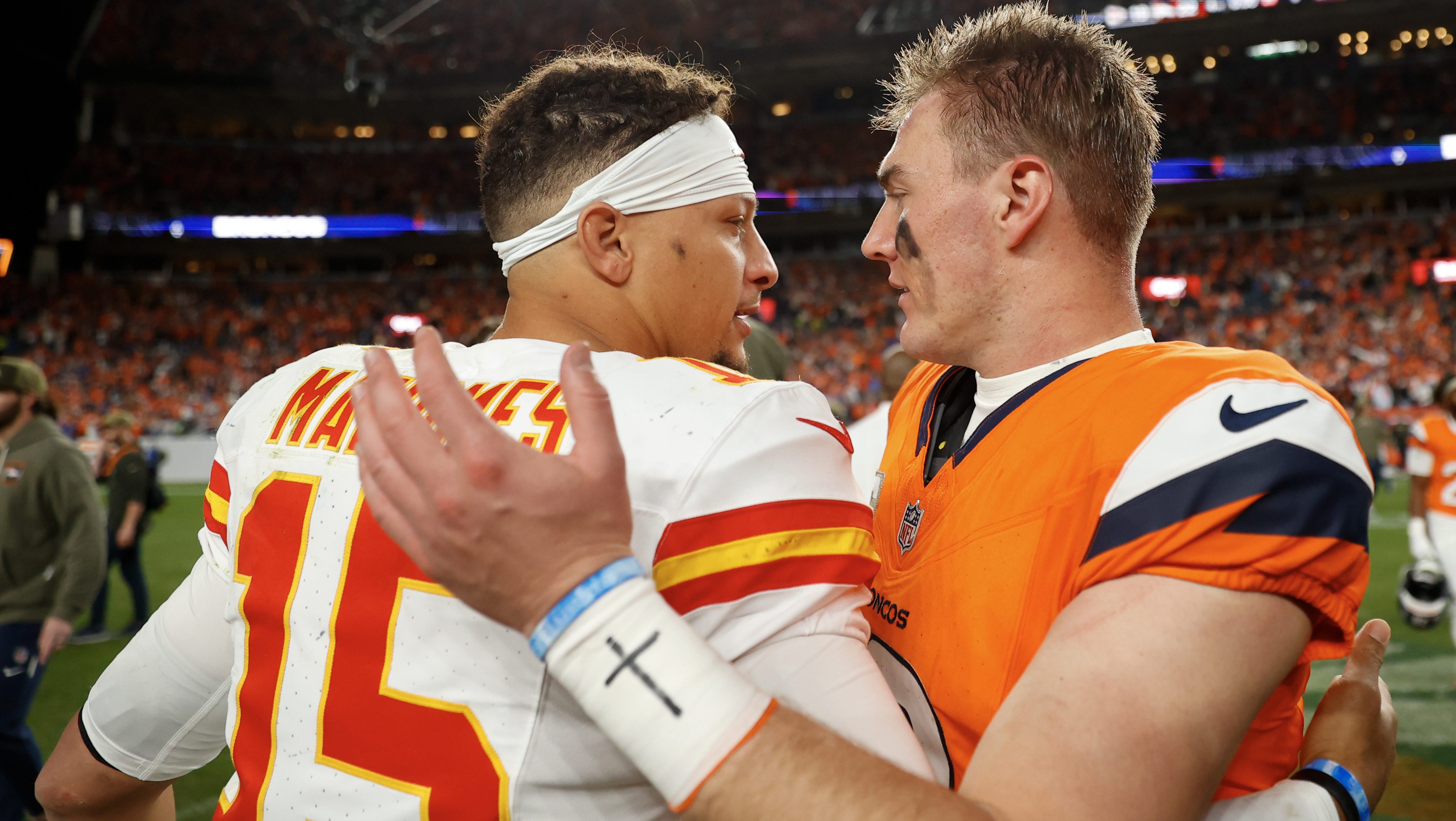 Broncos QB Bo Nix tops Patrick Mahomes, Josh Allen in critical 'clutch ...