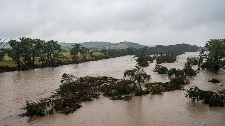 Woman pretending to be family of Texas flood victim arrested in Florida ...
