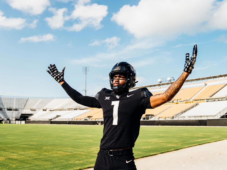 Recruiting analysts evaluate UCF football's 2026 early signing class