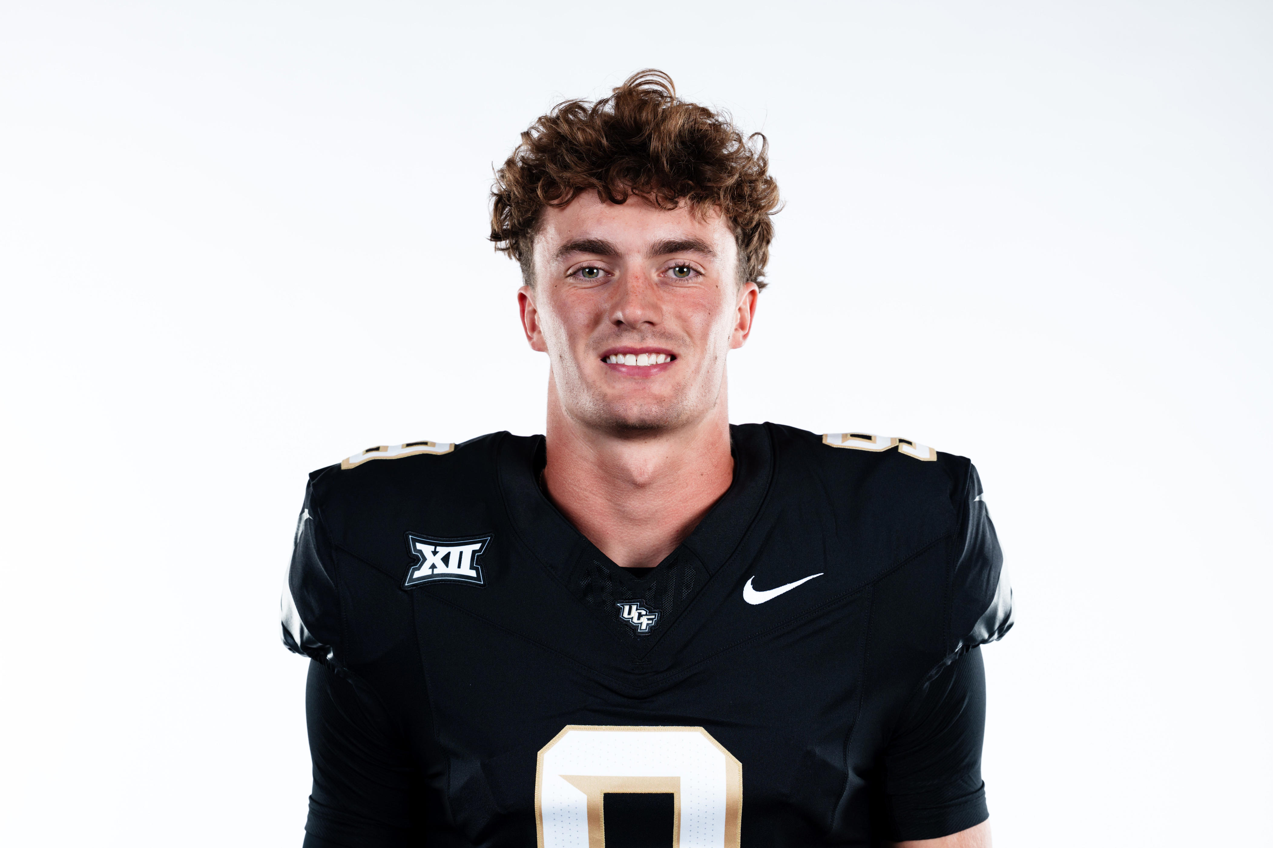 Recruiting analysts evaluate UCF football's 2026 early signing class