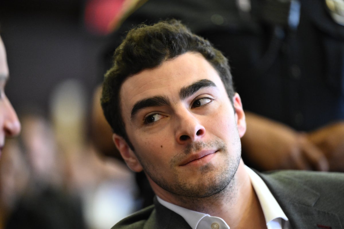 Hear 911 call after Luigi Mangione was spotted during manhunt