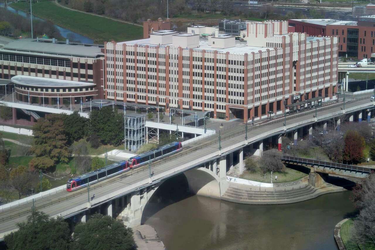 Texas colleges grappling with loss of $64M this year after Trump cuts ...