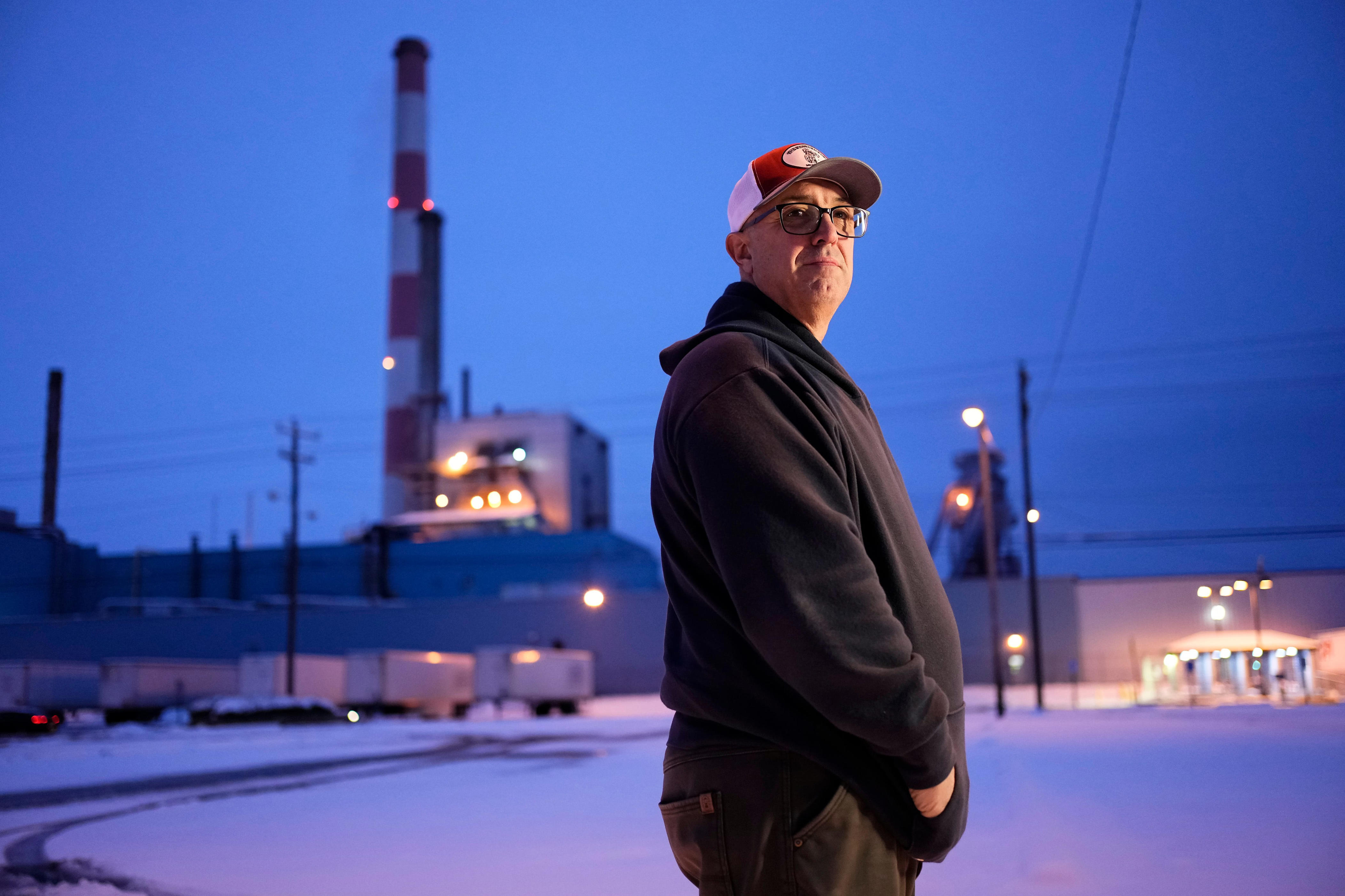 Former Chillicothe paper mill workers feel left behind after closure