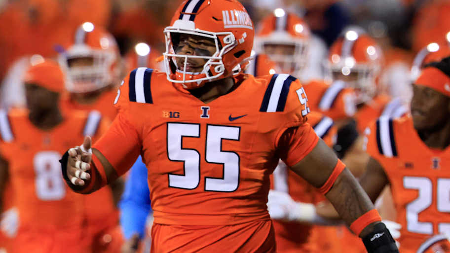 Transfer portal strikes the Illinois football defensive line
