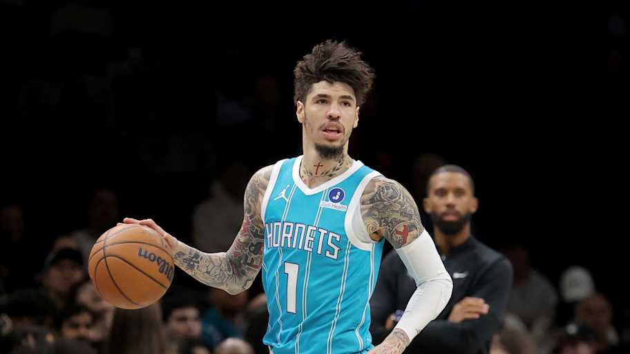 Trade proposal sends controversial star to Mavericks to team up with ...