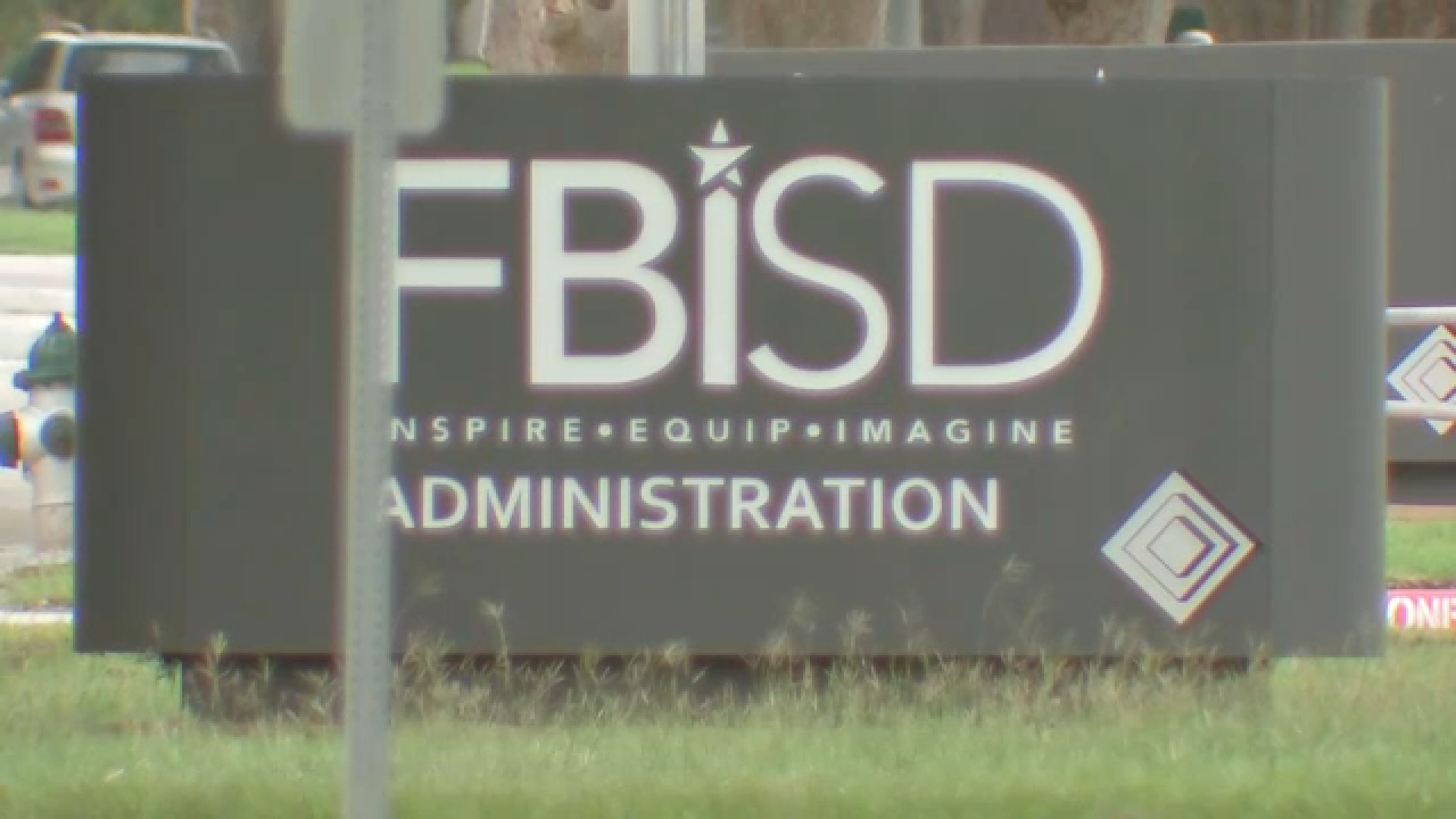 Fort Bend ISD substitute teacher off job after allegedly assaulting ...
