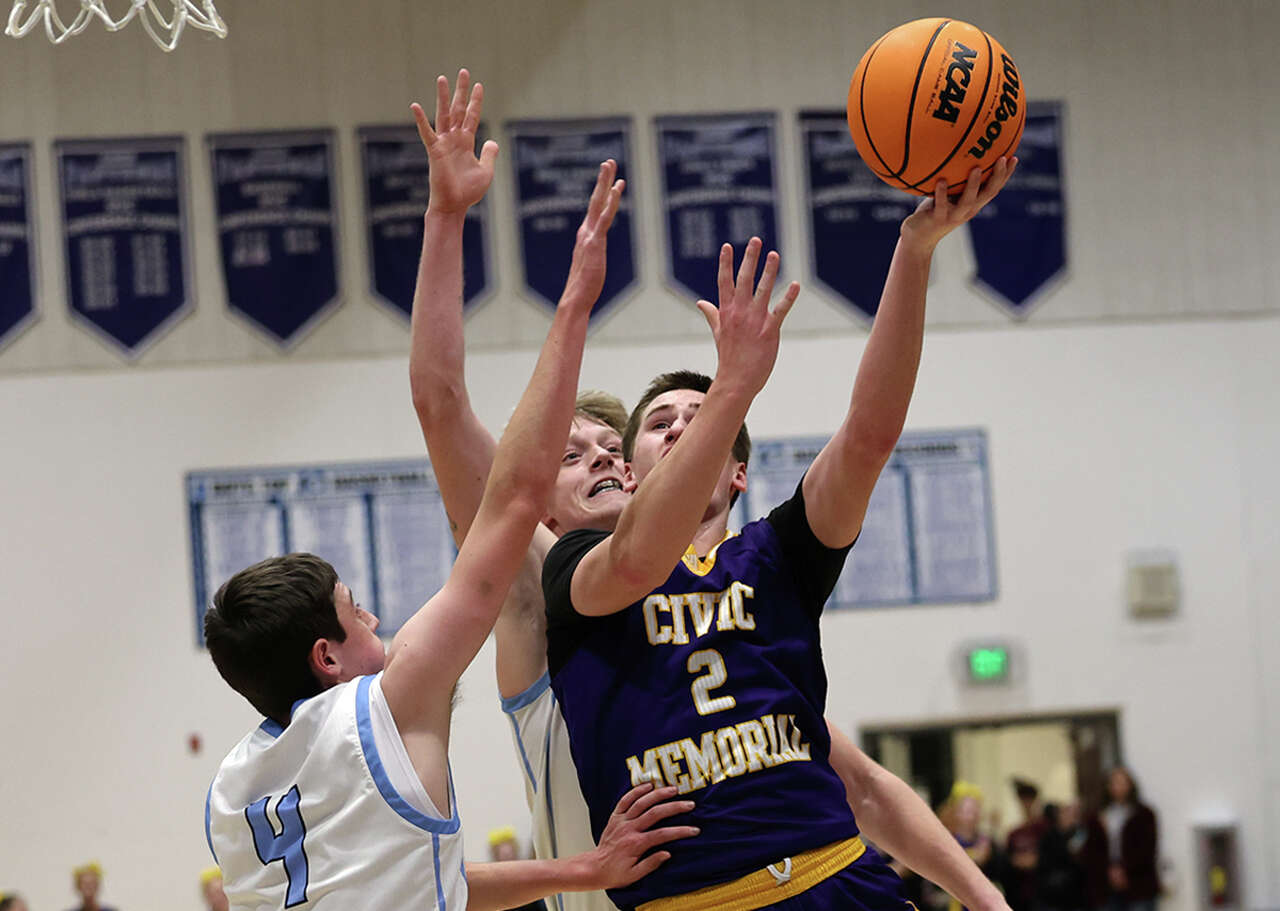Friday boys basketball: CM beats Jersey; Alton wins at Collinsville