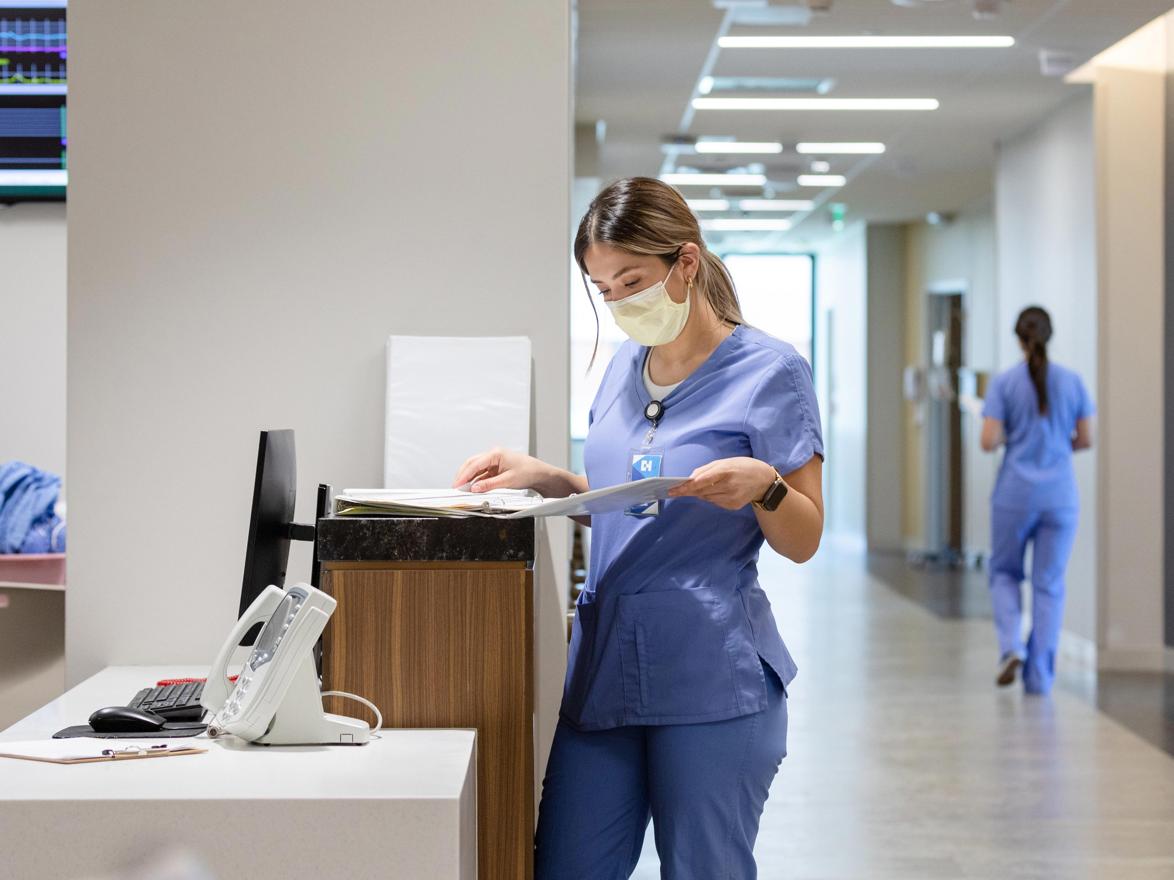 Trump wants to change student-loan borrowing limits for nurses. Most ...