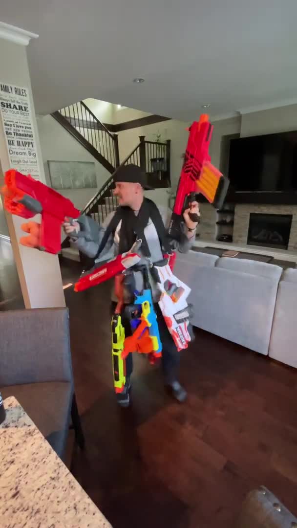 Nerf war Home Alone | MacDannyGun #shorts