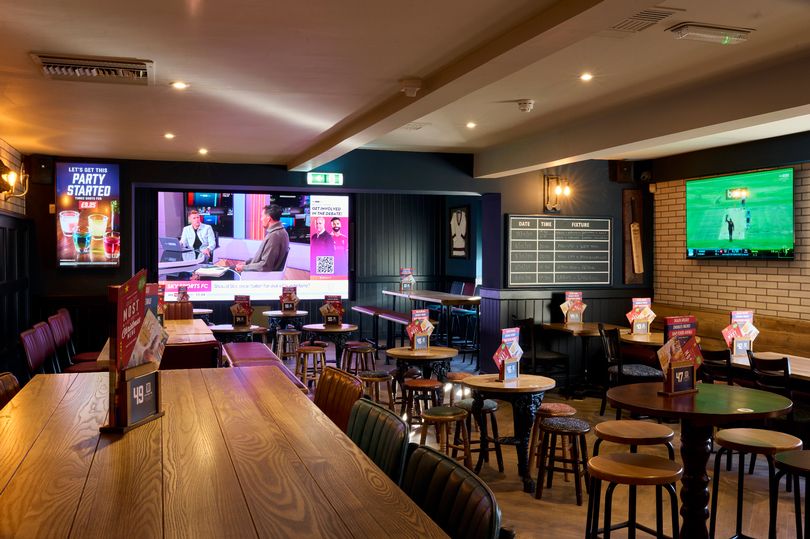 'Grandstand' Bristol pub faces challenge to open outdoor bar