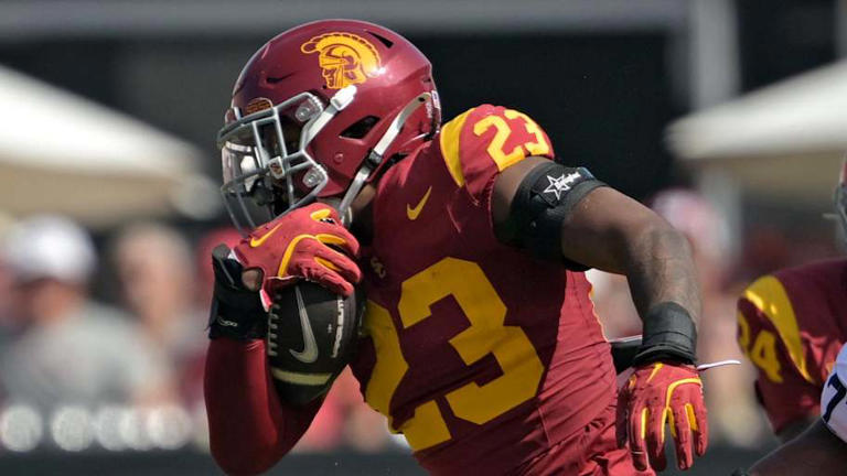 USC Trojans lose freshman linebacker to transfer portal