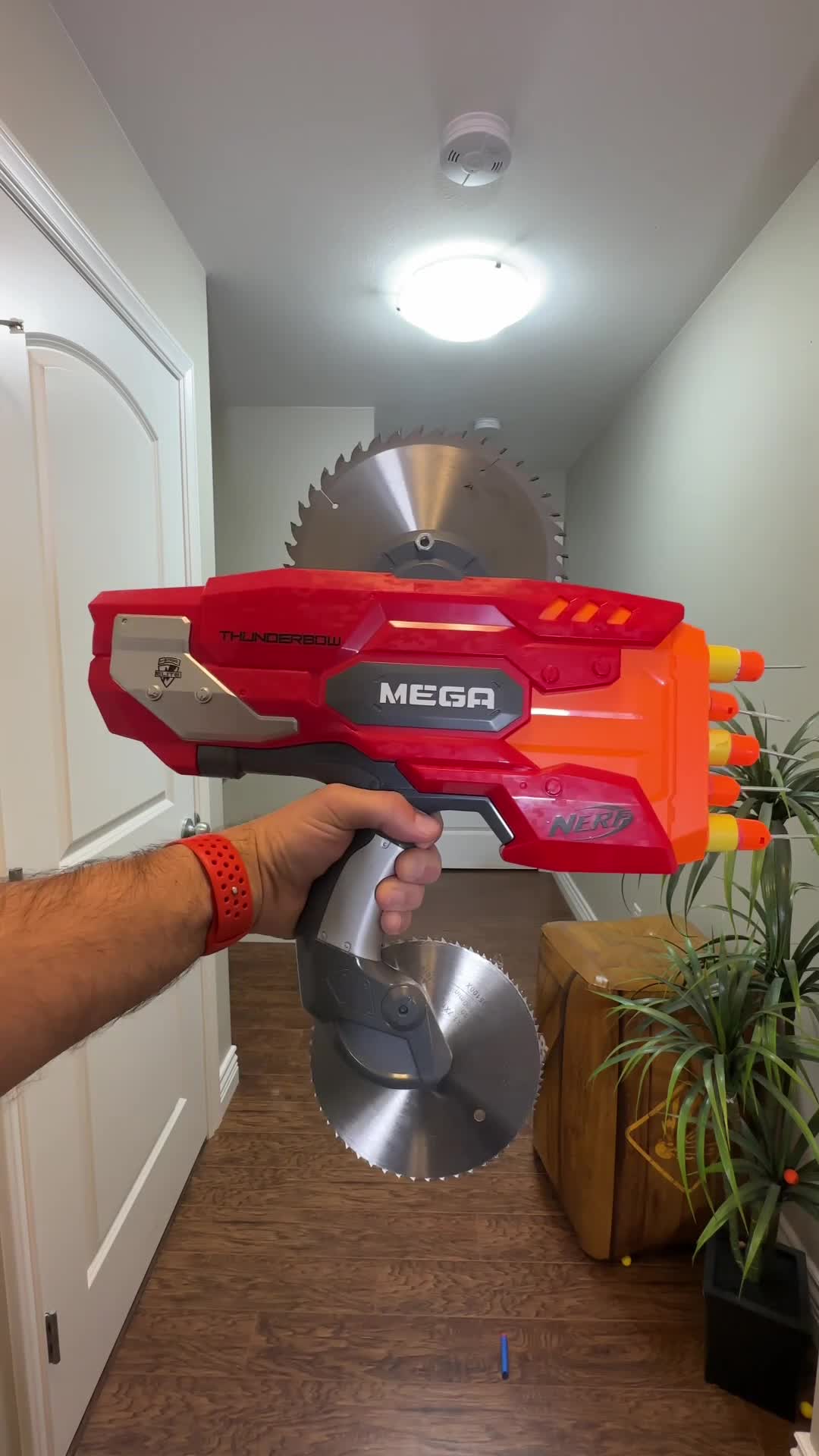 Warning - Nerf chainsaw!