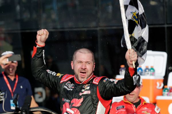 Former NASCAR driver Michael Annett dies at 39