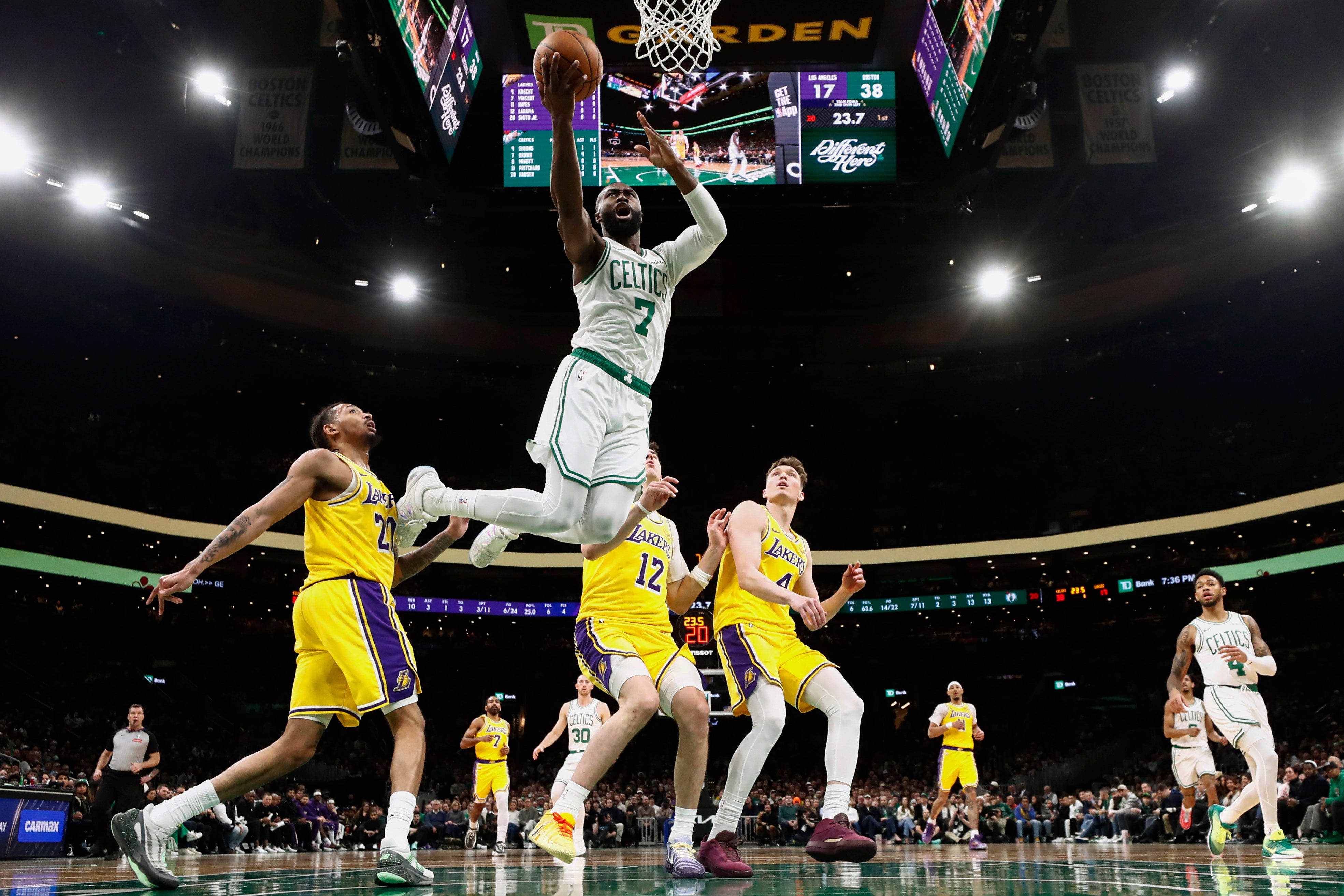 Boston Celtics keep the wins coming, beat Los Angeles Lakers at home ...