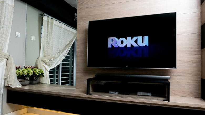 You can mirror your phone screen to your Roku TV - here's how