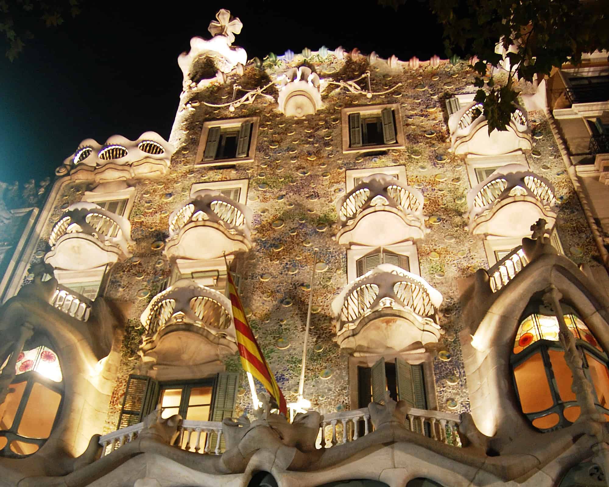 Tour the most peculiar buildings on Earth