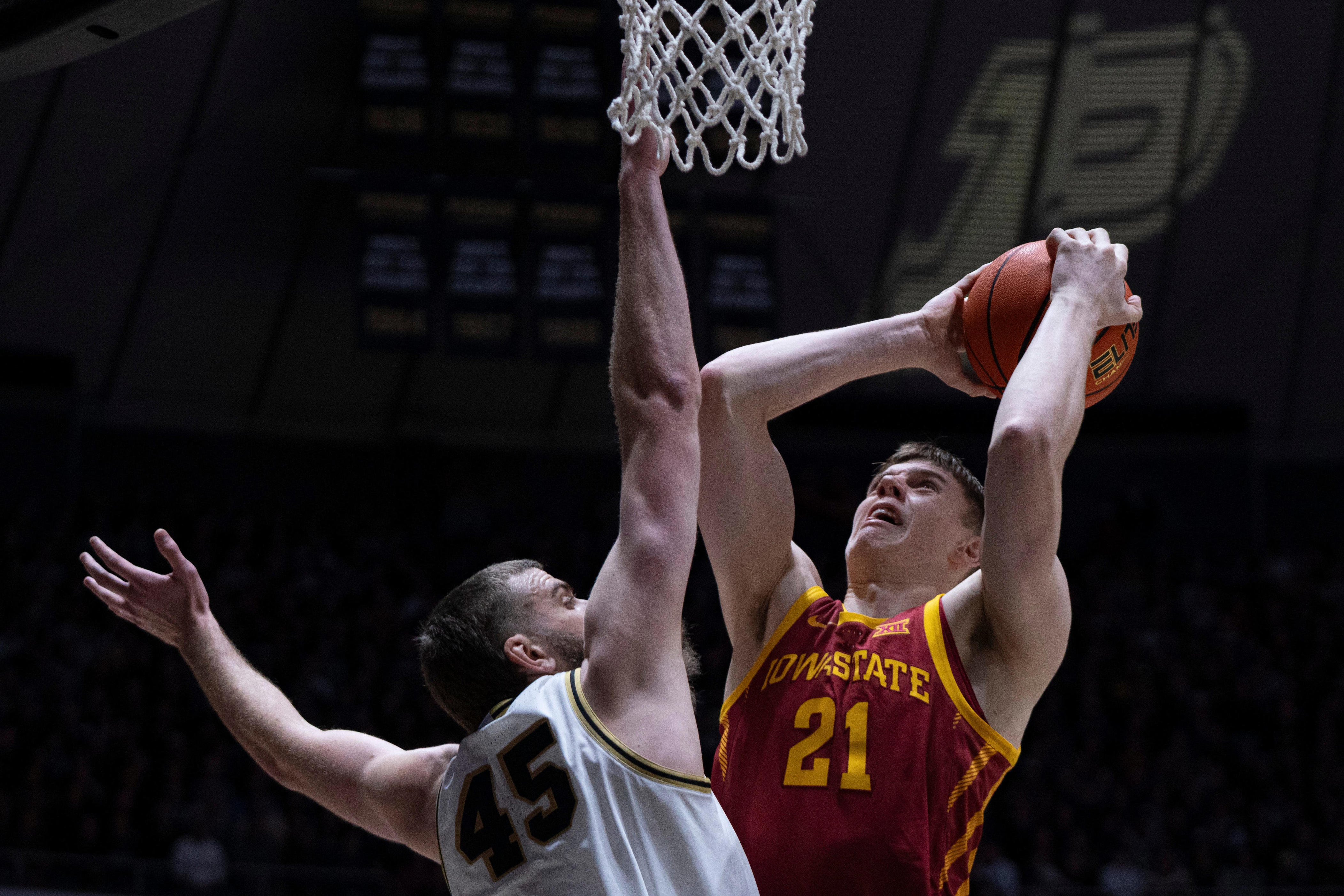 Purdue basketball unbeaten no more after Iowa State blows out Boilers