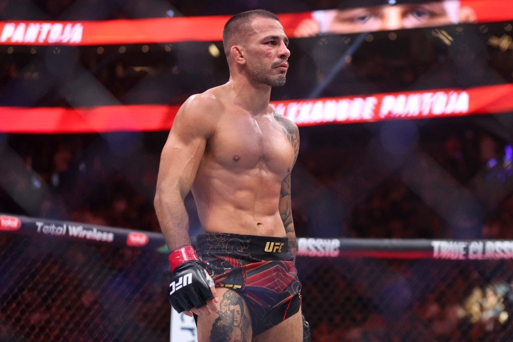 UFC 323's Alexandre Pantoja agrees with Dana White on controversial topic