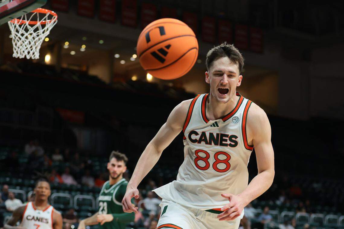 Miami Hurricanes men overcome sloppy first half to beat Southern Miss