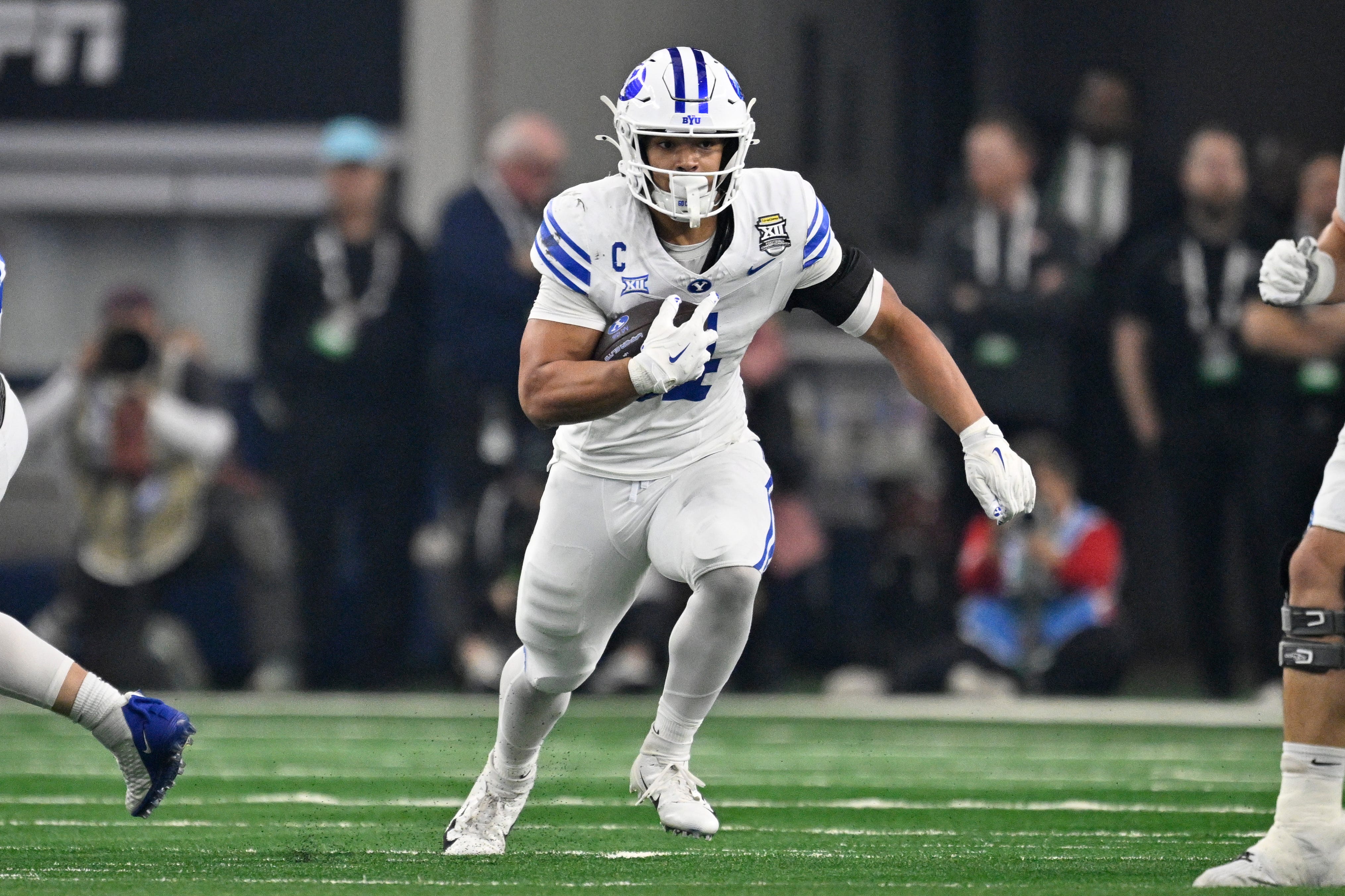 Former Texas high school star LJ Martin to return to BYU for last season