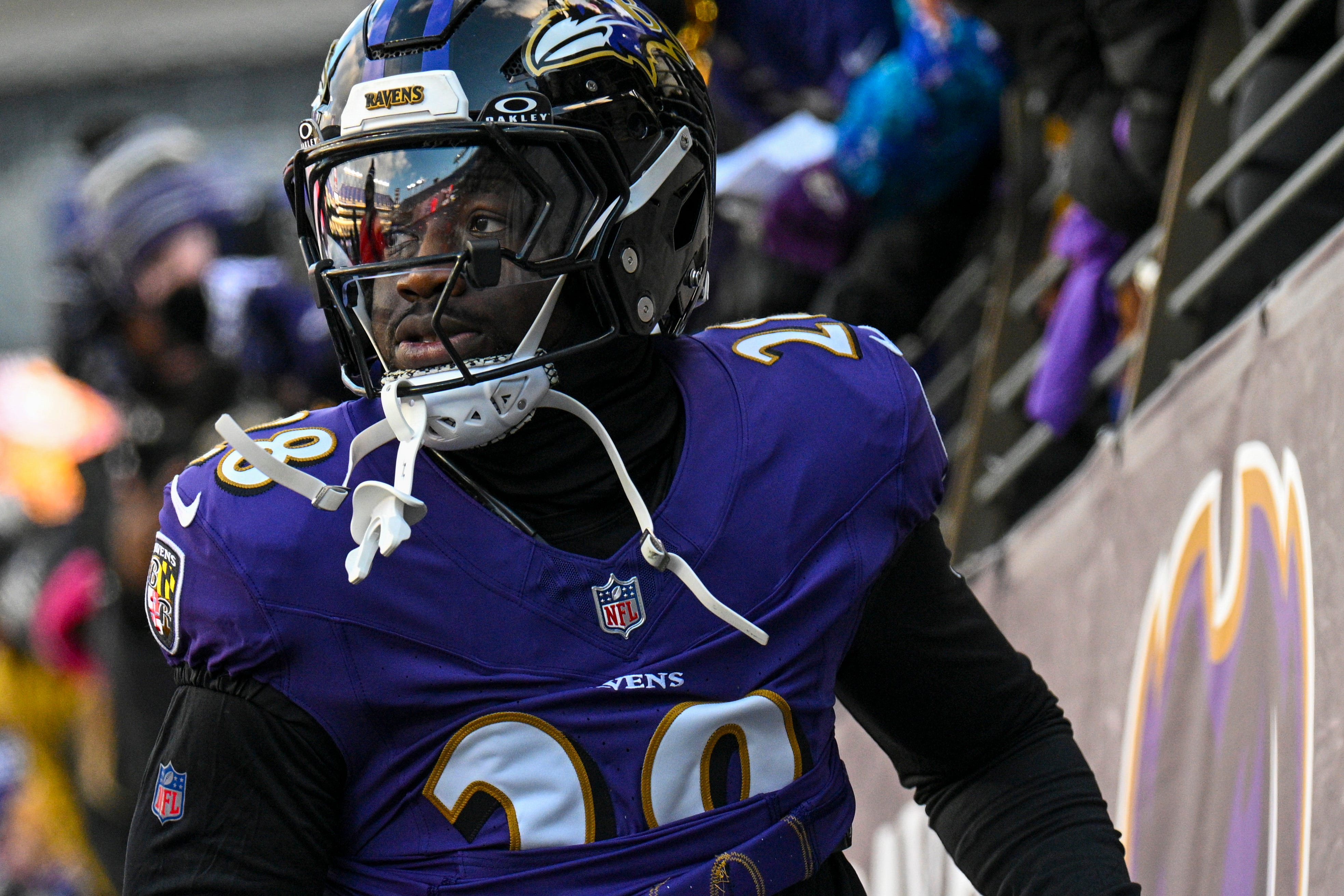 Ravens elevate two players from practice squad for game vs. Steelers